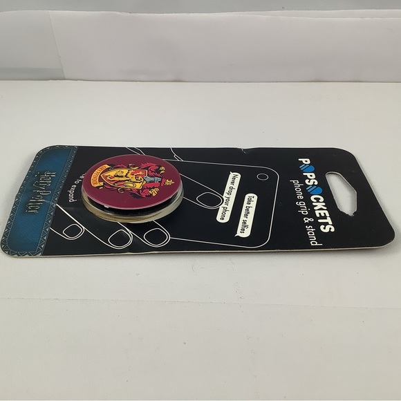 PopSocket | Cell Phones & Accessories | Nwt 27 Harry Potter Gryffindor ...